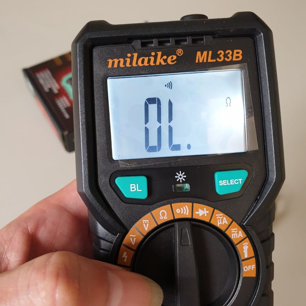 Đồng hồ đo điện vạn năng ML38B có đèn pin và led màn hình kèm pin 9v hàng cao cấp